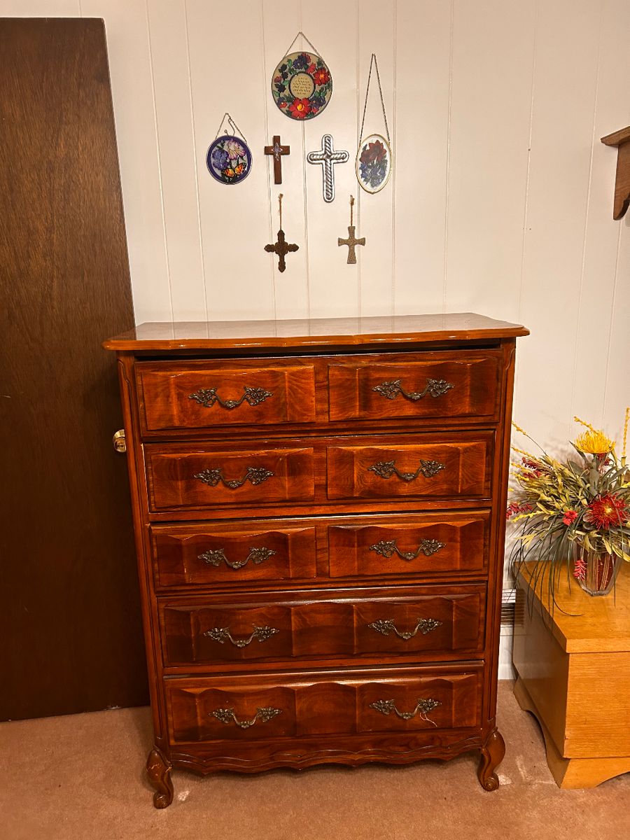 Amazing Estate Sale in Abernathy with Tools starts on 7/10/2025