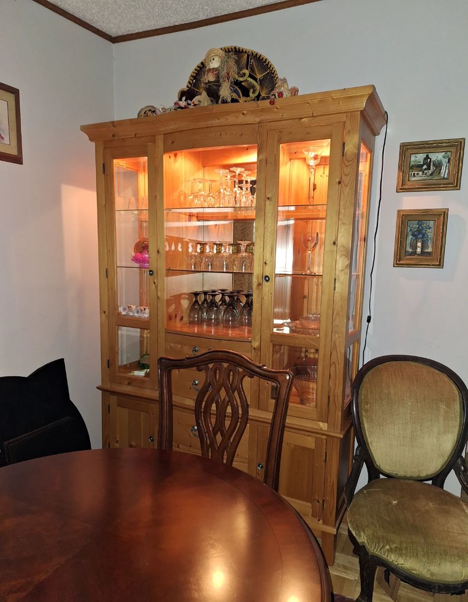 Estate Sale at 1780 Cortez Rd, JAX, Florida starts on 7/10/2025