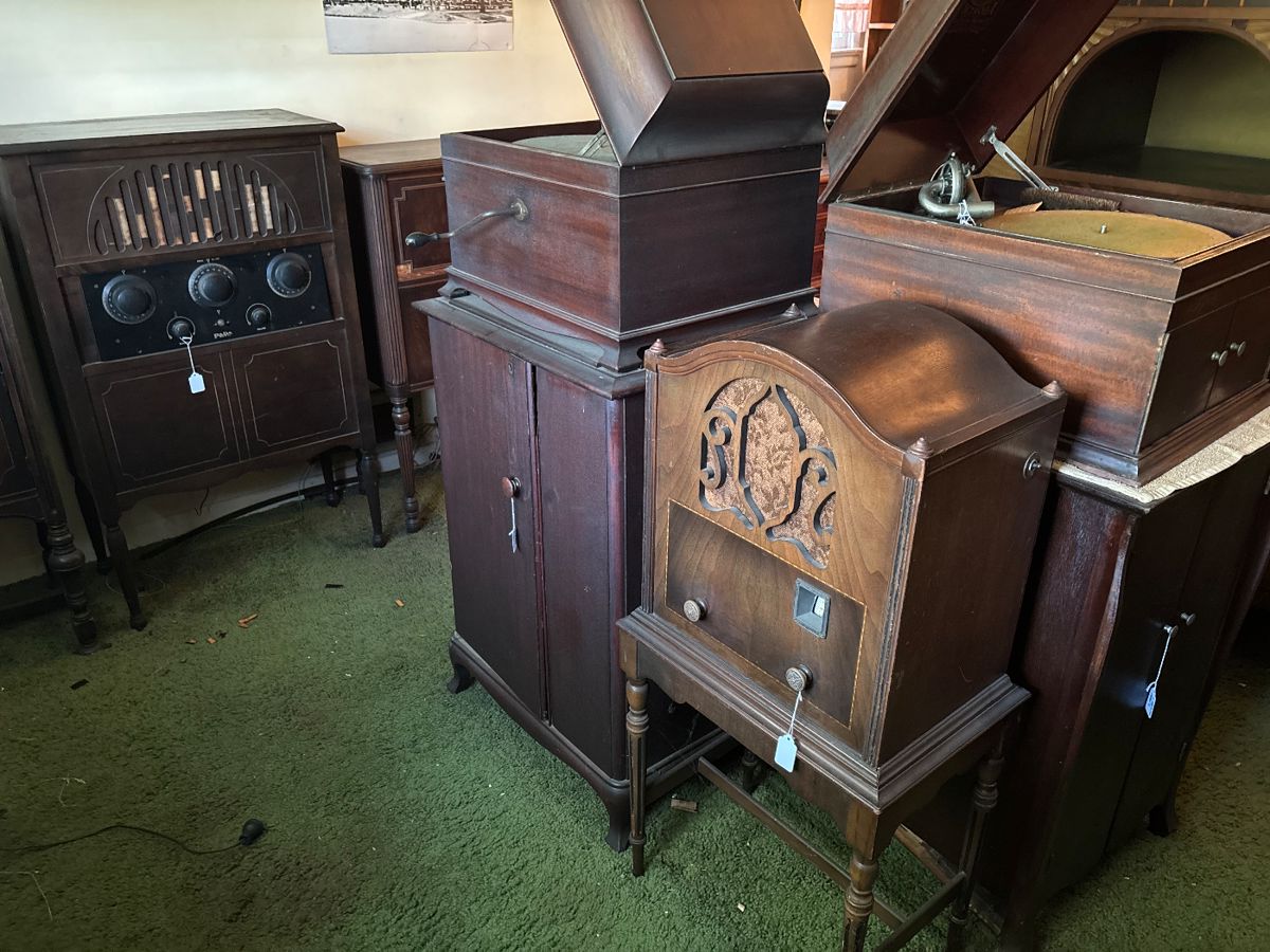 ART DECO, HOT RODS, RADIOS, EARLY EPHEMERA... starts on 7/18/2025