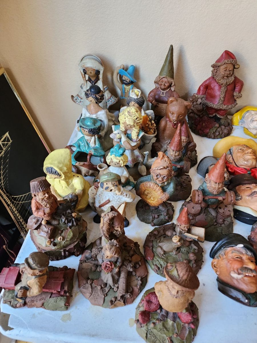 Wow! Some amazing collectibles and other... starts on 7/19/2025