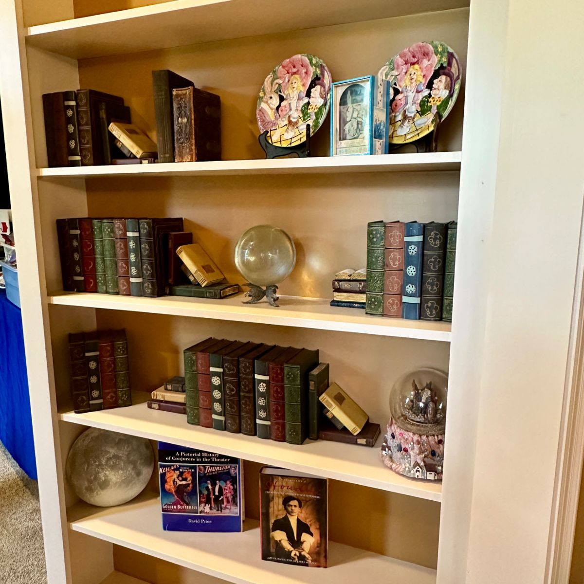 Magic, Mystery, & 90s Nostalgia in Baton Rouge, LA starts on 7/18/2025