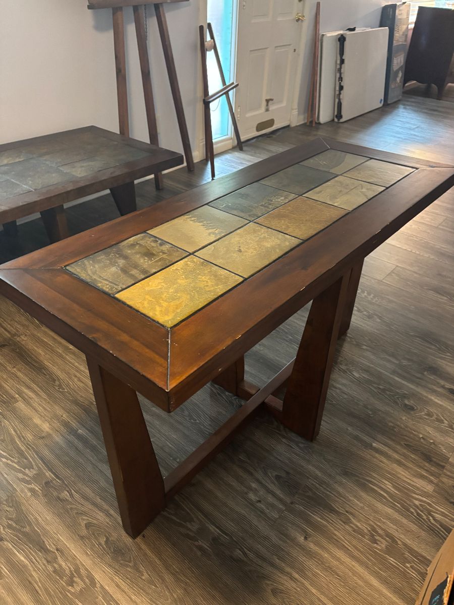 China Cat: Estate Sale in Hyde Grove! starts on 7/25/2025