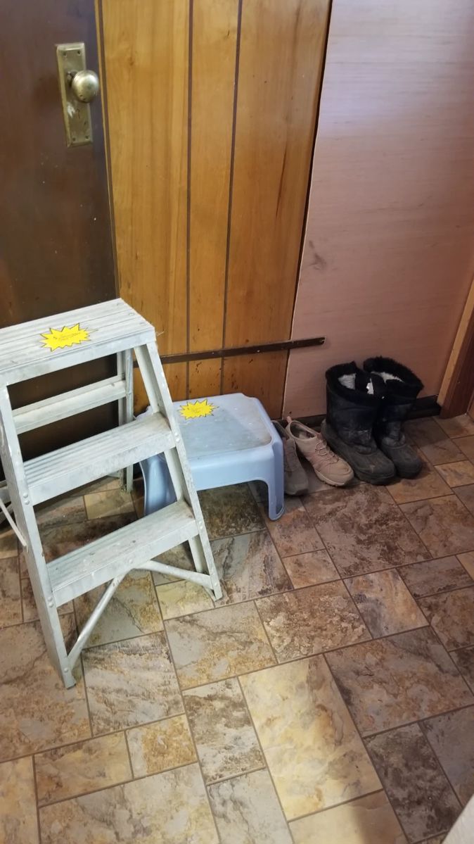 Wanda Jackson Estate Sale in Aztec, NM starts on 7/25/2025