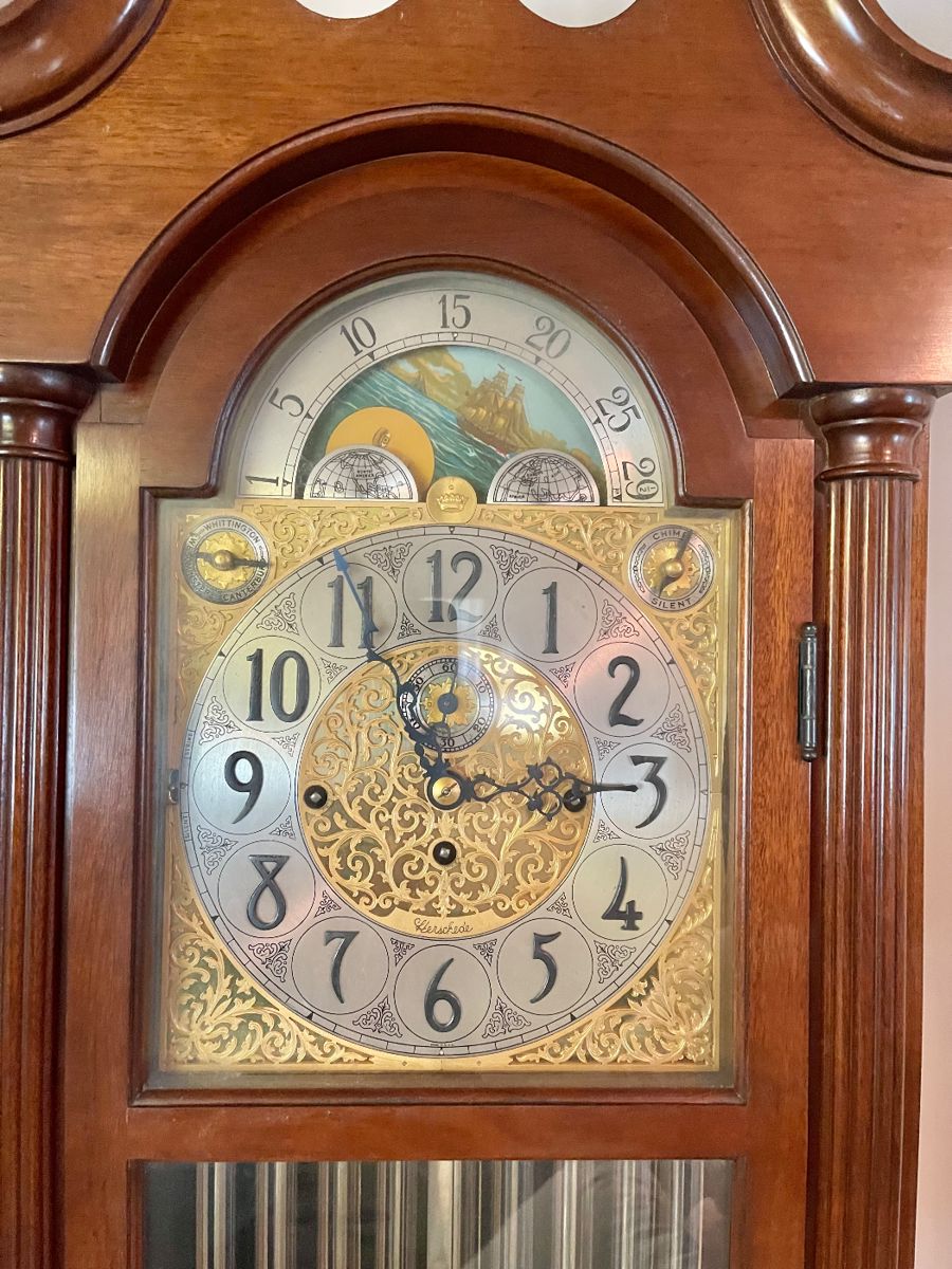 NW HICKORY ESTATE TAG SALE BY PAMELA AUG 14TH/15TH starts on 8/14/2025