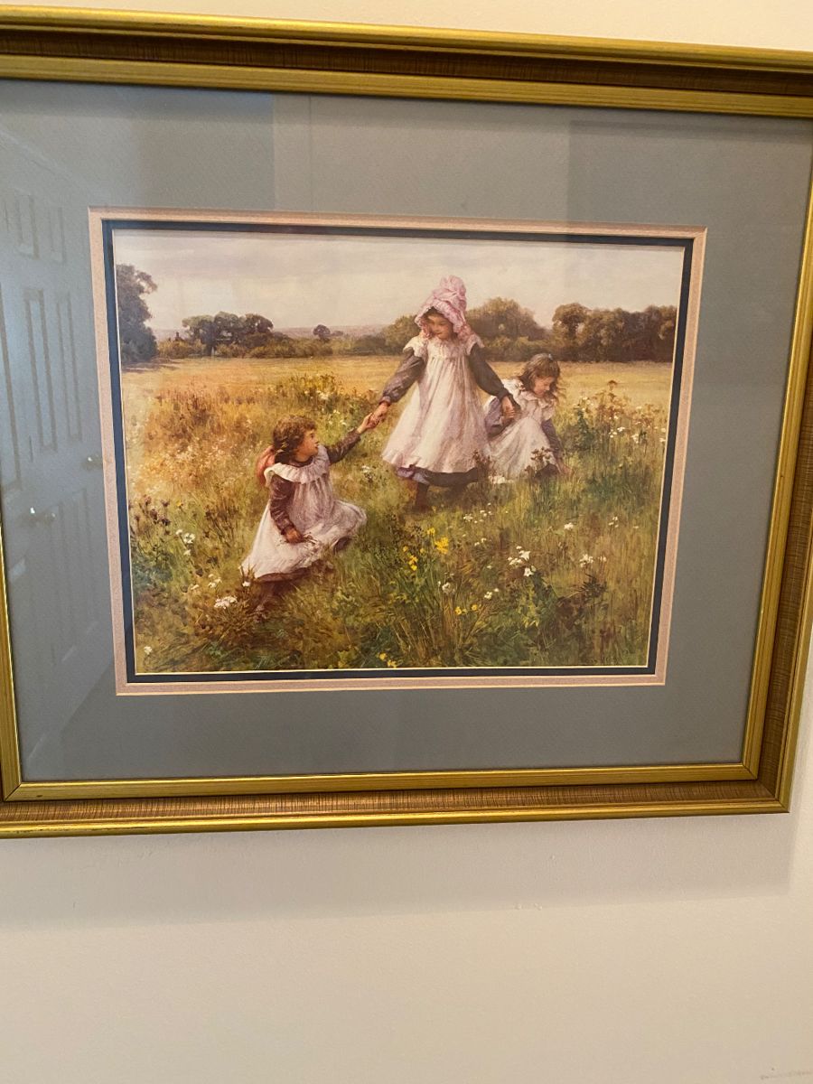 Hackberry Rd. Estate Sale in Vestavia Hills, AL starts on 7/26/2025