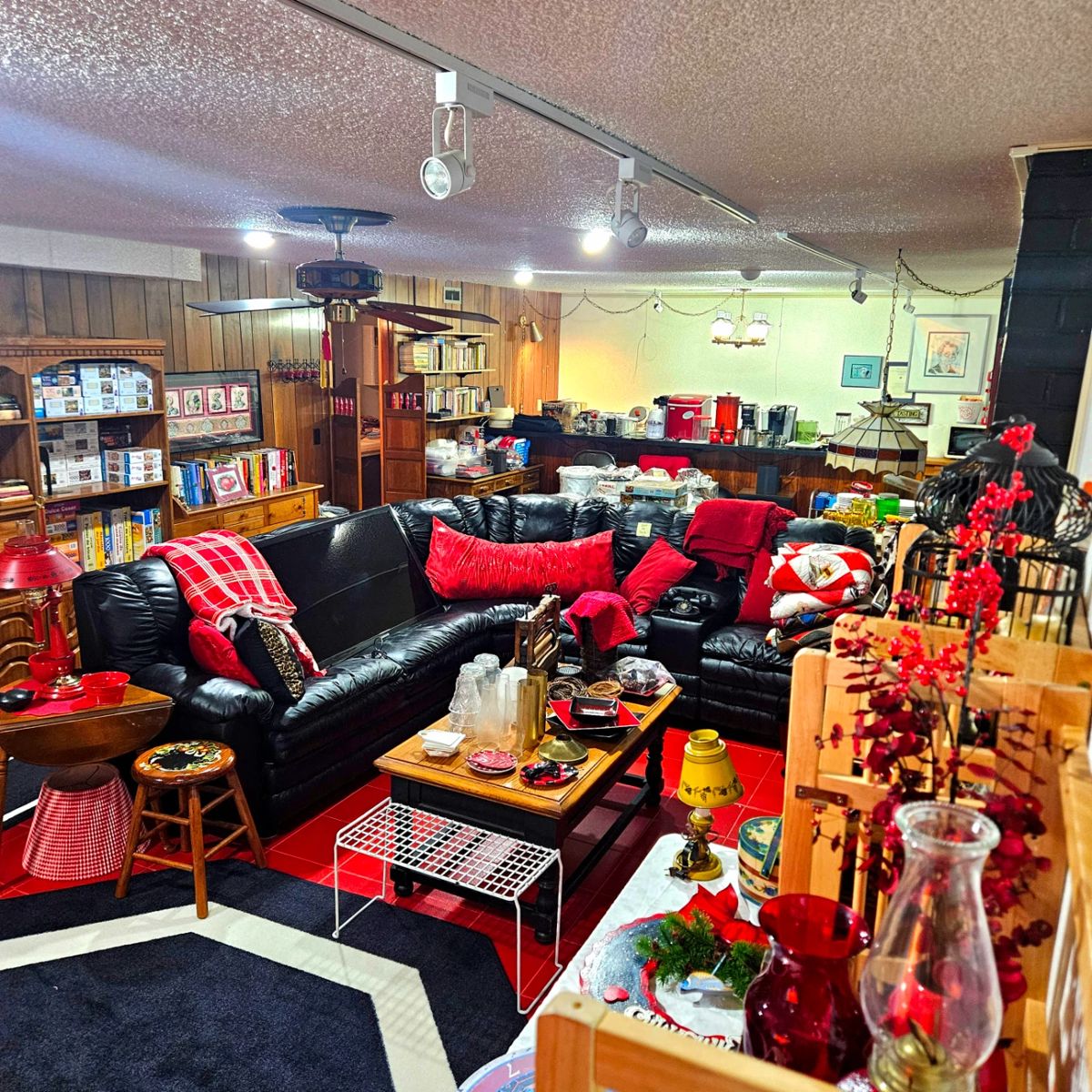 Alta Estate Sales in Gladstone, OR starts on 8/15/2025