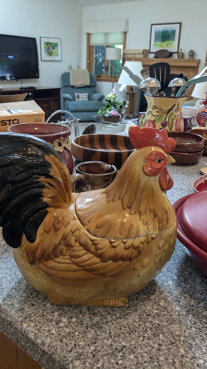 Elizabeth's Estate Sales in Racine, WI starts on 7/26/2025