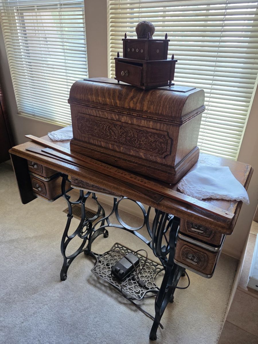 Sussex Lane Estate Sale in Colorado Springs, CO starts on 8/1/2025
