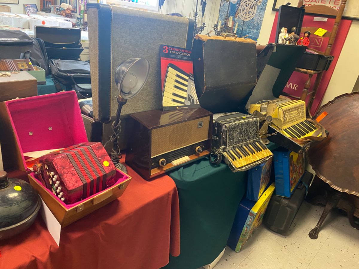 Instruments, Comic Books, Records, Toys,... starts on 8/2/2025