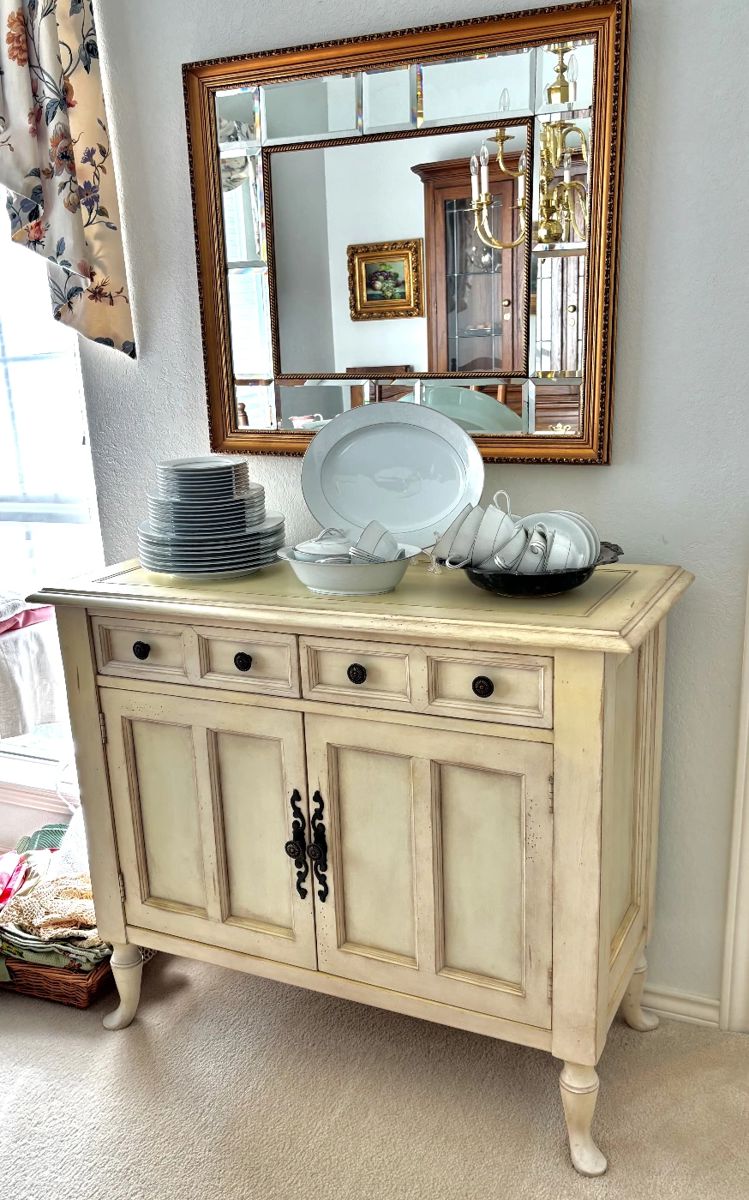 GARLAND ESTATE SALE (FIREWHEEL ESTATES) starts on 7/31/2025
