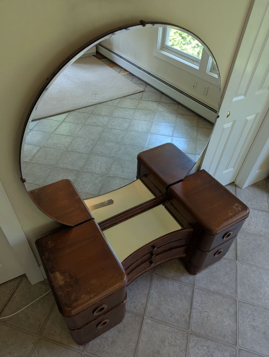 Treasure Trove Estate Sale in Blauvelt starts on 8/9/2025