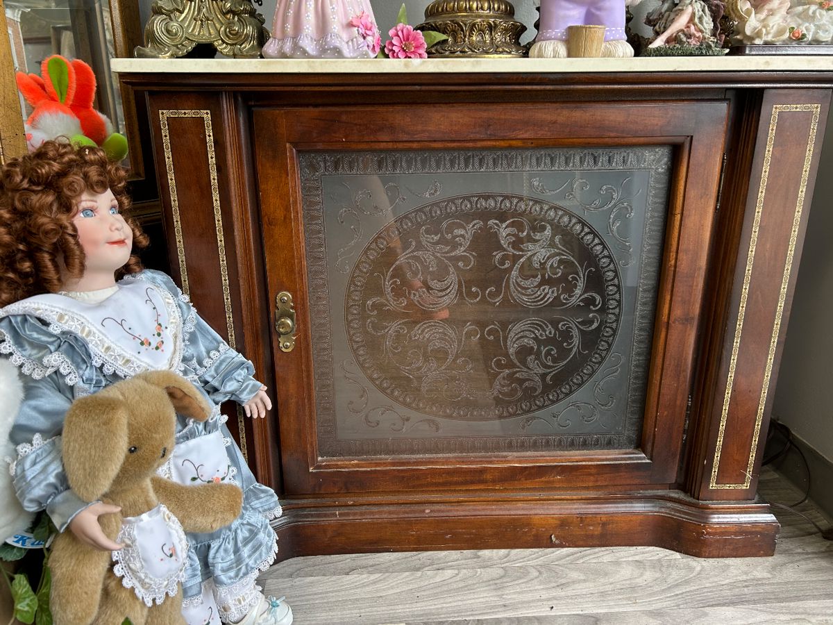50% OFF famous doll artist/modern collectible... starts on 8/22/2025