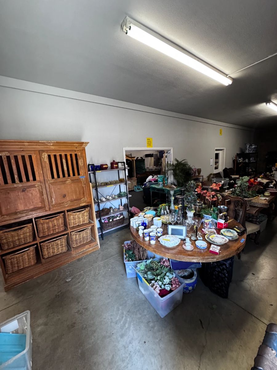 BLOWOUT WAREHOUSE ESTATE & STAGING SALE –... starts on 8/8/2025