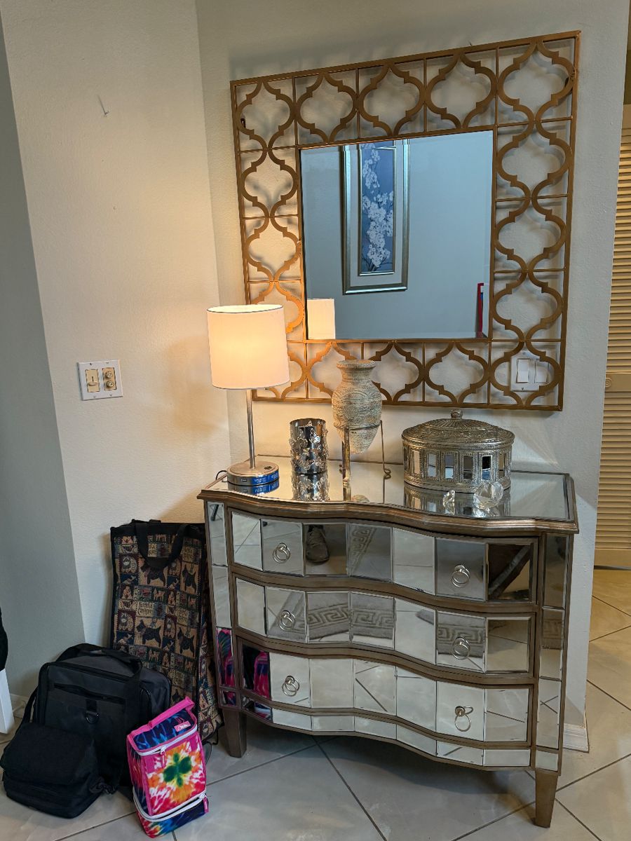 UNITED ESTATE LIQUIDATIONS INC ESTATE SALE... starts on 8/8/2025