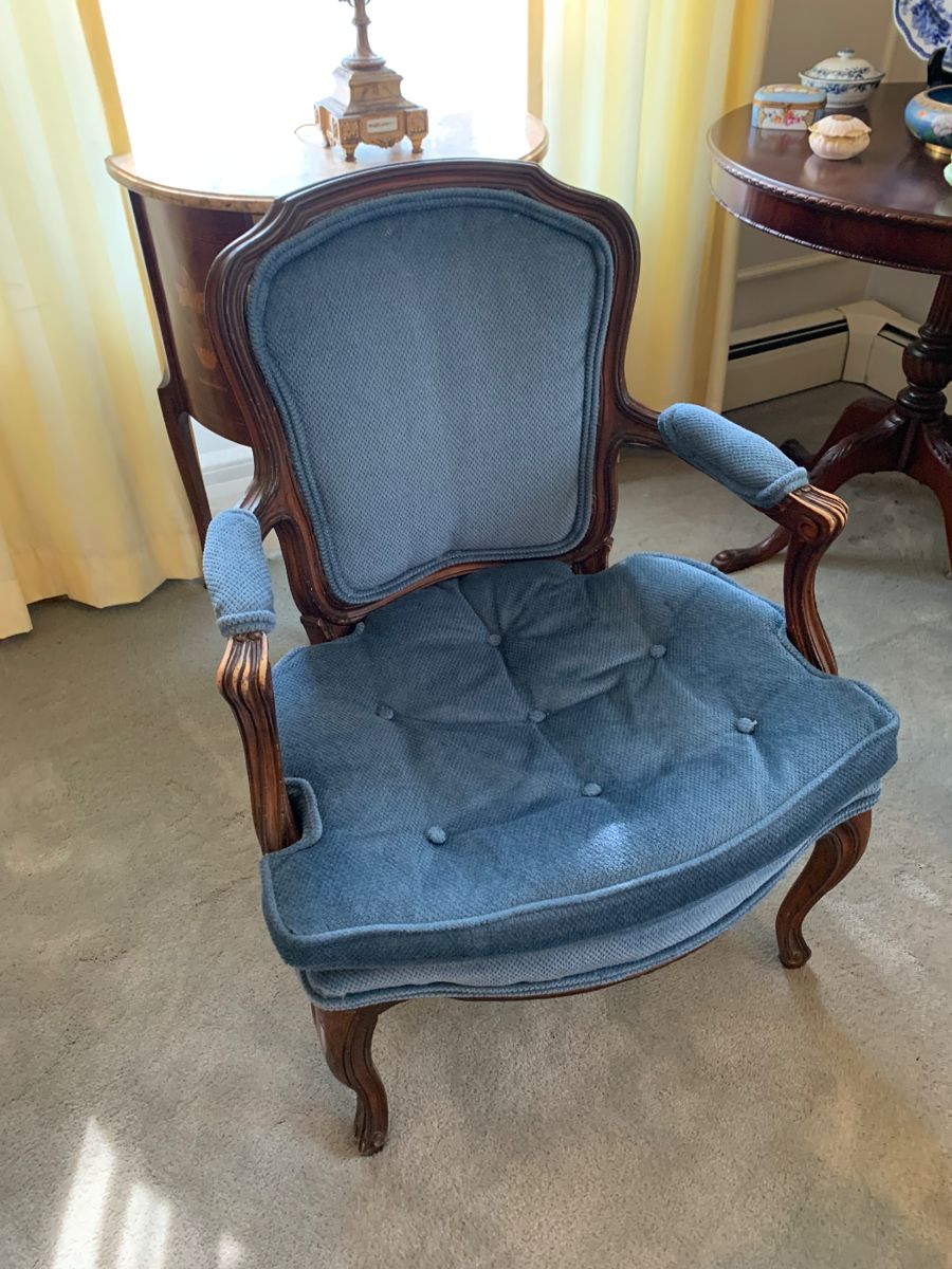 Loaded Middlesex Estate Sale this Week ! starts on 8/15/2025