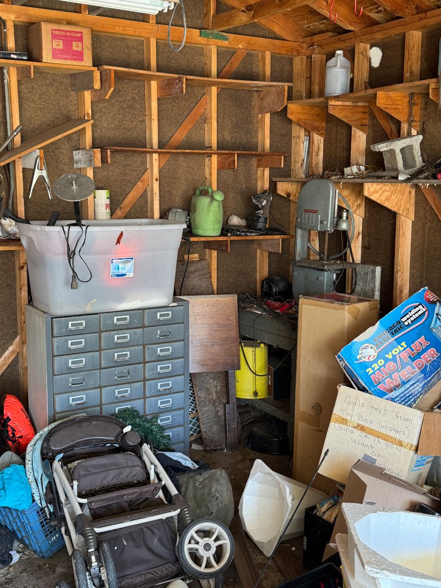 Greenfield WHOLE HOUSE DIGGER PICKER STYLE SALE!! starts on 9/2/2025