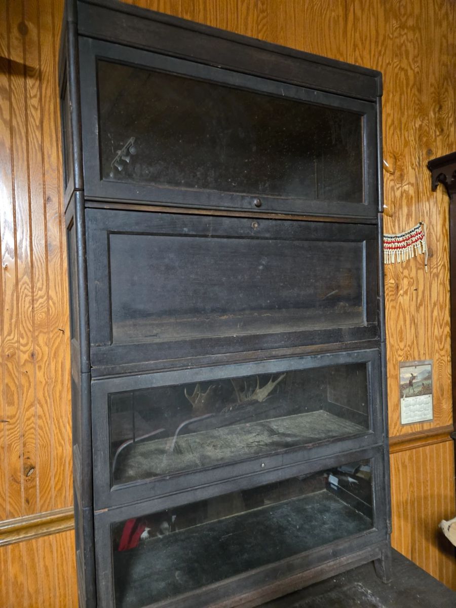Daniel Cook Antique Estate Auction in Lyerly, GA starts on 9/20/2025