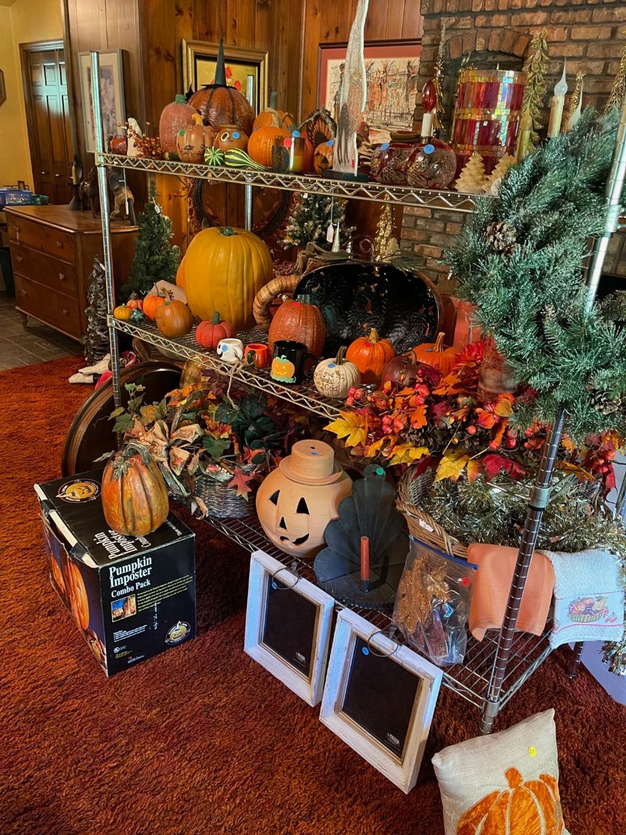 Large Estate Sale Lots of Antiques in Bull Valley, IL starts on 9/5/2025
