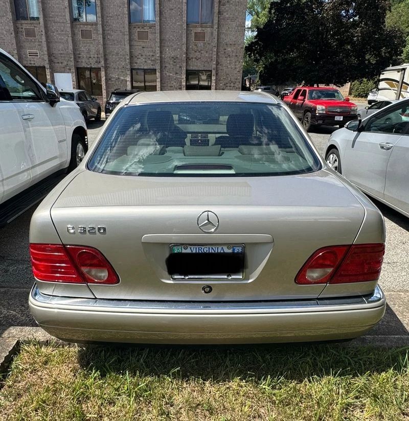1999 Mercedes-Benz E320 Auction in Falls Church, VA starts on 9/9/2025
