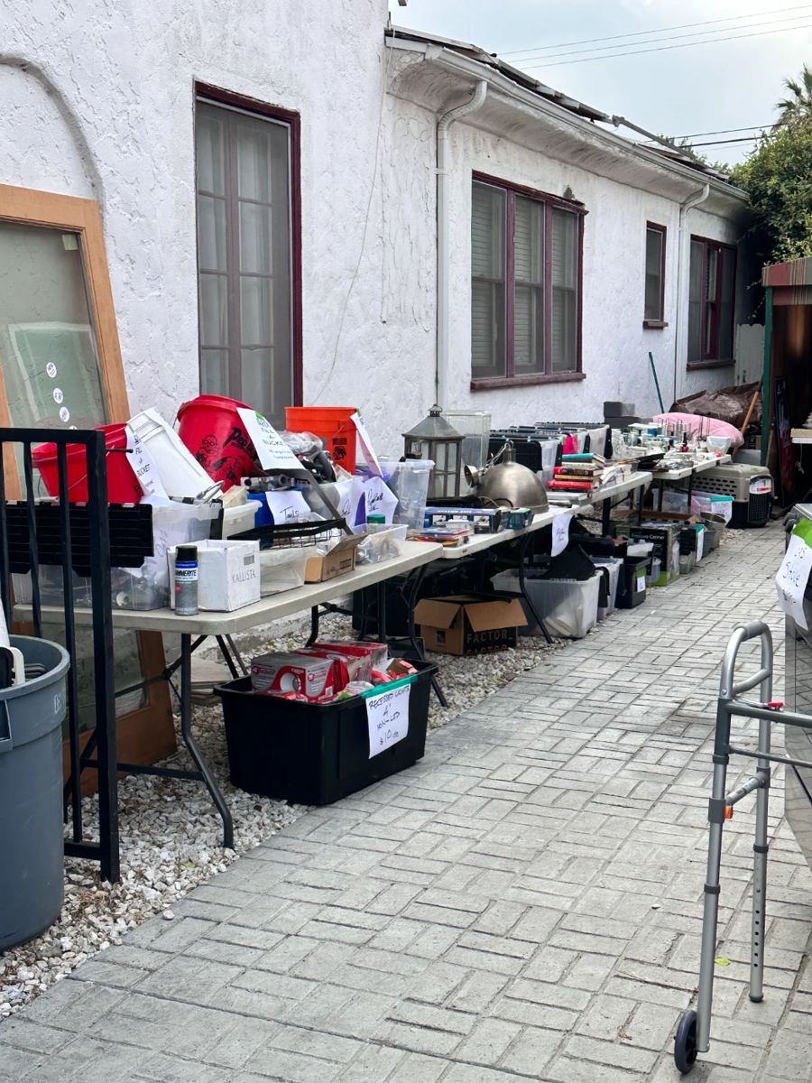 HOLLYWOOD SET DECORATOR COOL SALE in North Hollywood, CA starts on 9/12 ...
