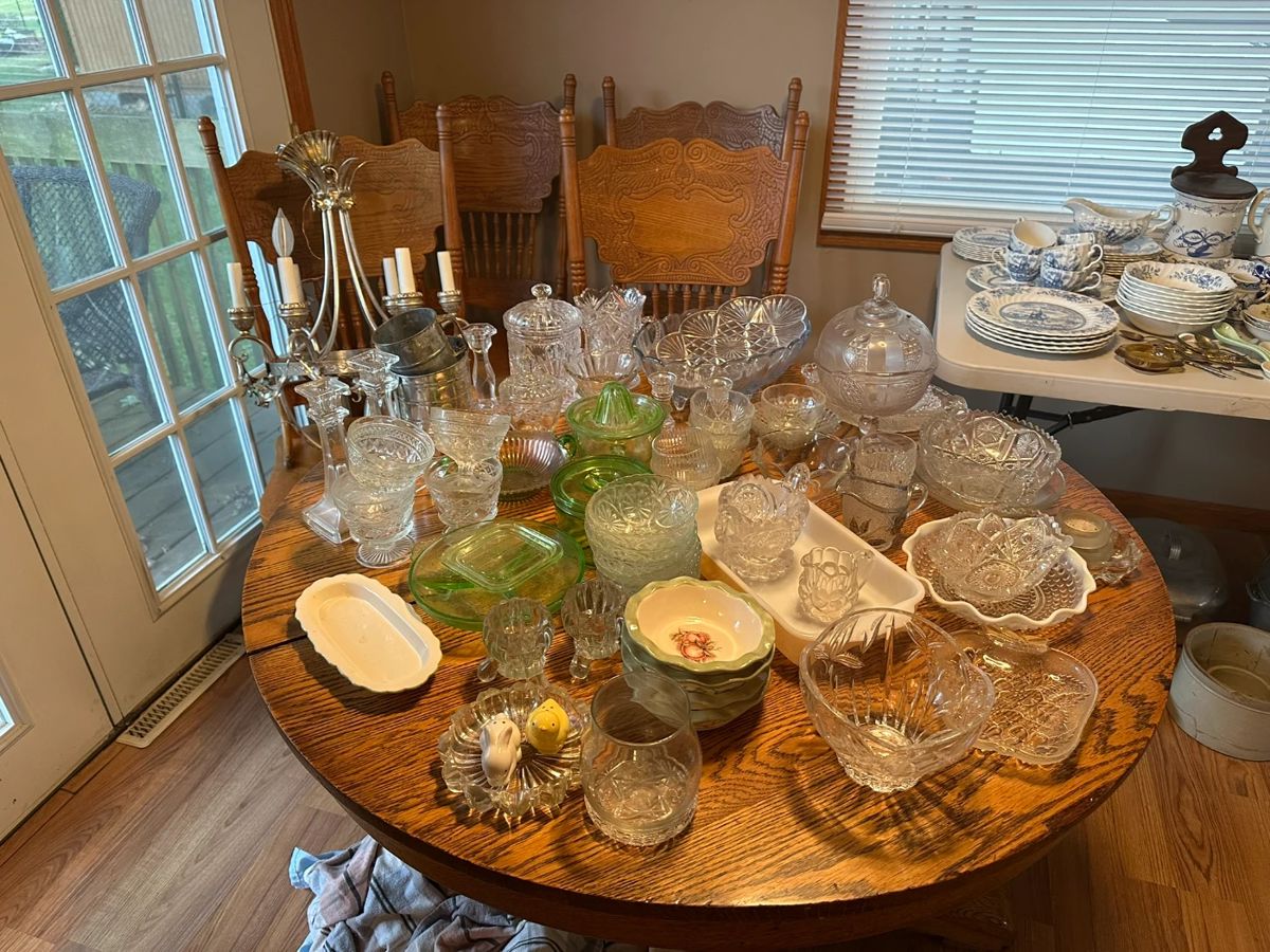 Amazing LeClaire, Iowa Estate Sale - China,... starts on 9/18/2025