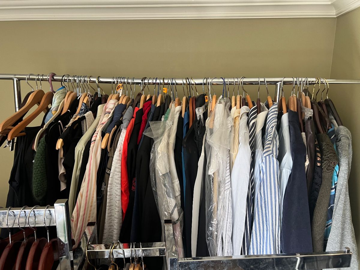 RED TAG SALE HEWLETT-LOADED! CLOTHING-KITCHEN-BR.... starts on 9/25/2025