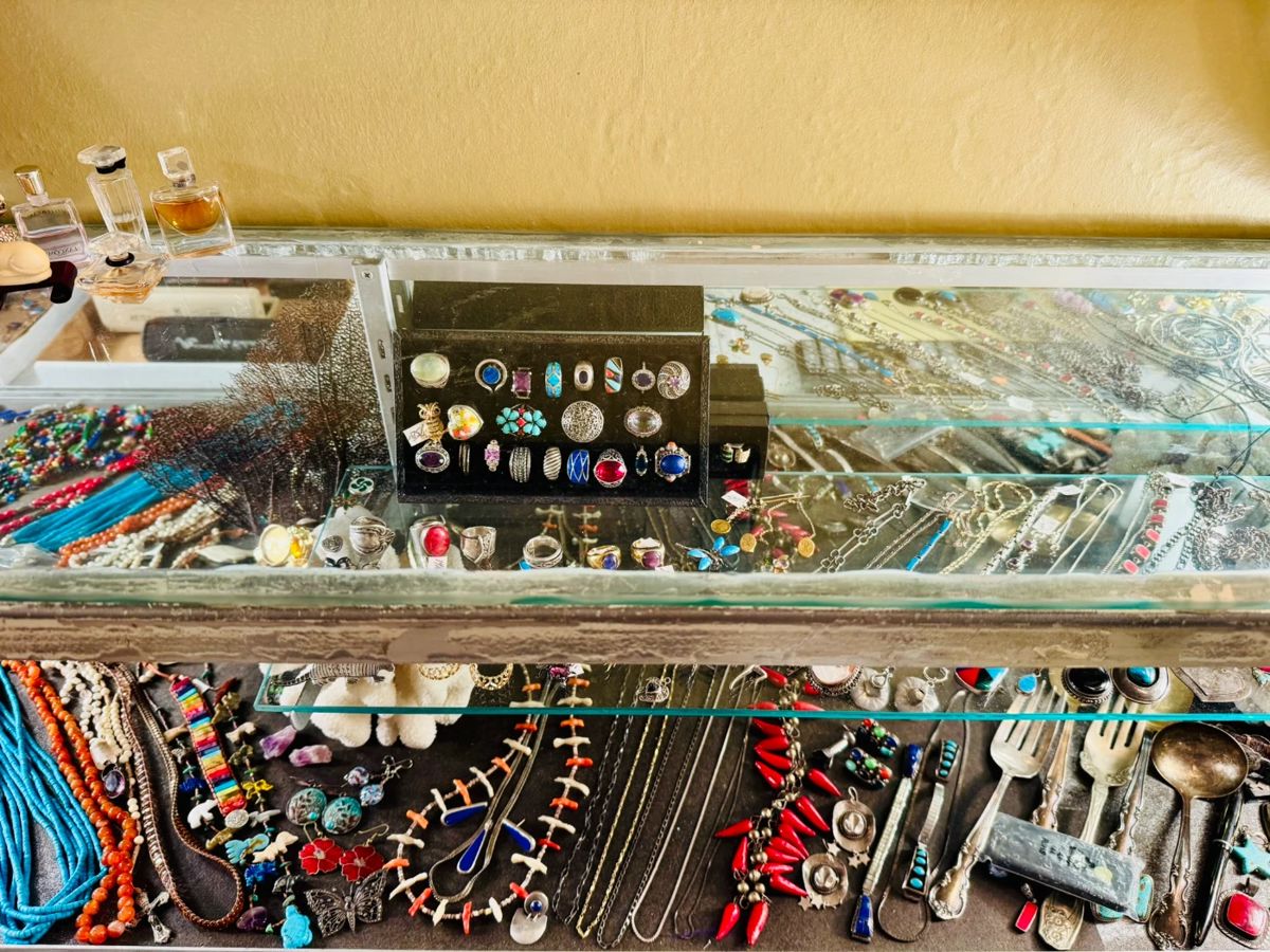 Sunnyvale Estate Sale: September 18-20, 2025 starts on 9/18/2025