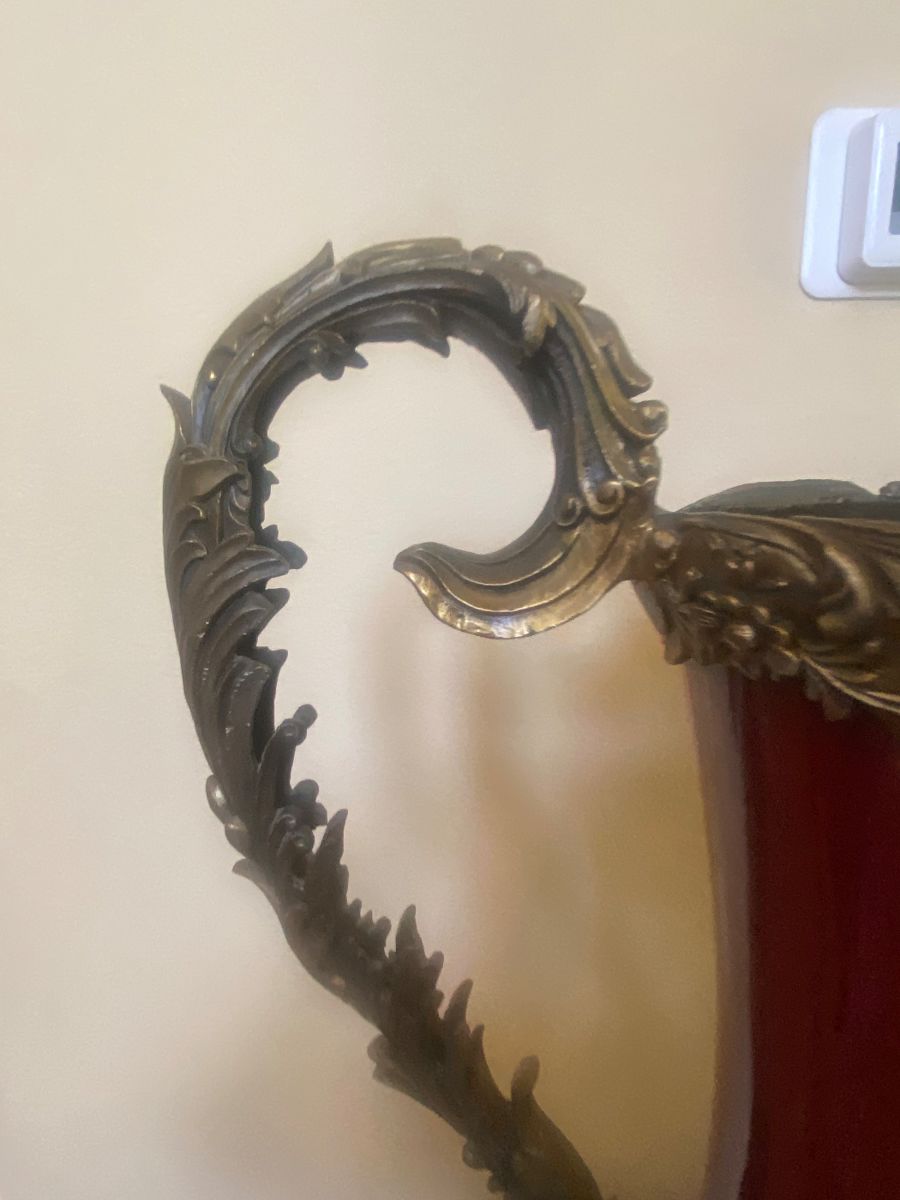 Corey Lake Isle Estate Sale in Tampa, FL starts on 11/29/2025