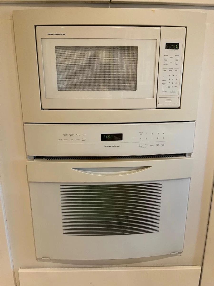 THREE RIVERS ESTATE SALES of VIRGINIA SUFFOLK... starts on 9/25/2025