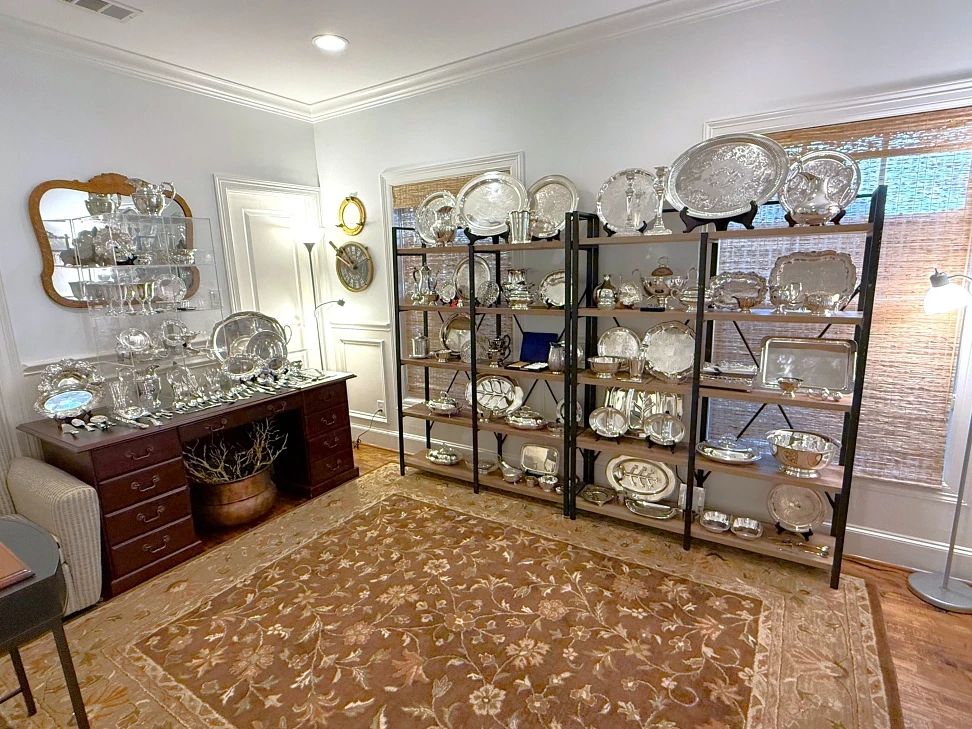 JANELLE STONE ESTATE SALE! in Dallas, TX starts on 10/17/2025