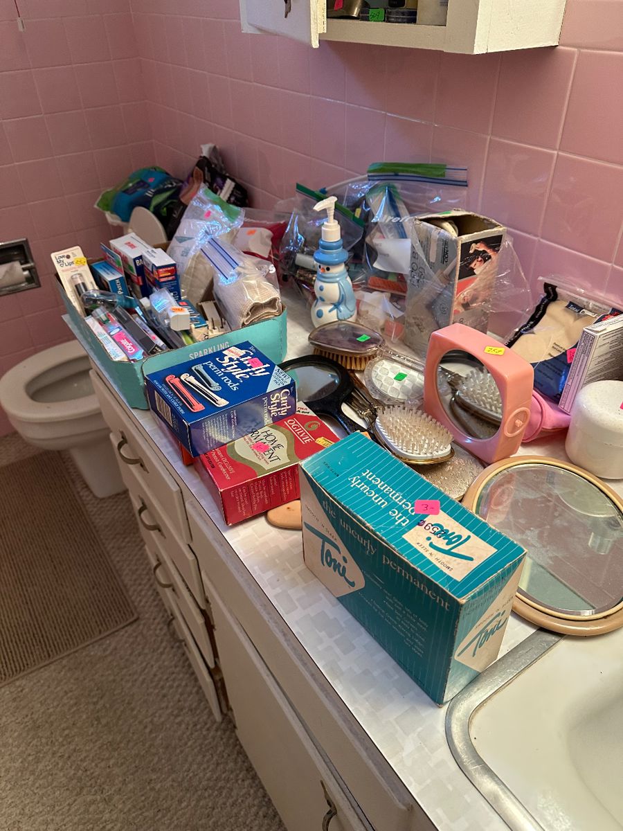 Richardson living estate sale in El Dorado, KS starts on 10/2/2025