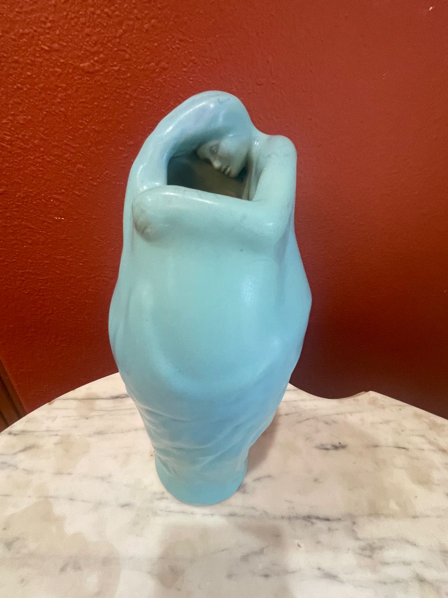 Living estate of James Southard. Large home... starts on 10/3/2025