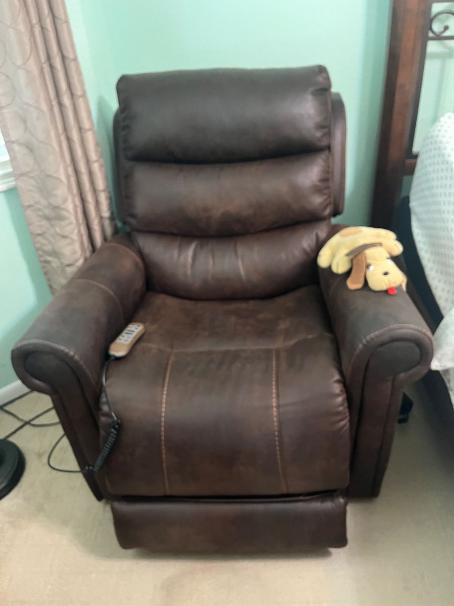 V Patton Estates 2 Days, Queen Craftmatic... starts on 10/3/2025