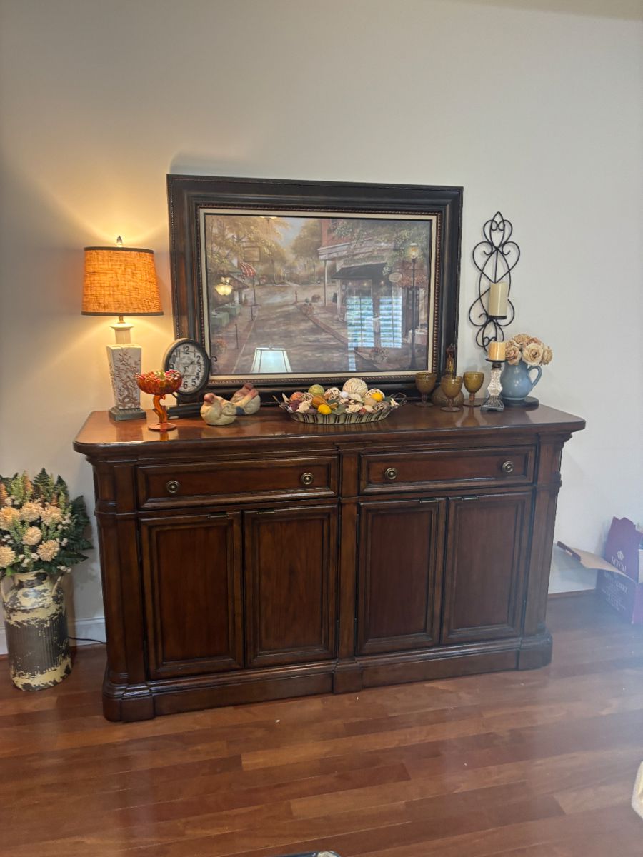 Azalea Hills Estate Sale in Oneonta, AL starts on 10/10/2025