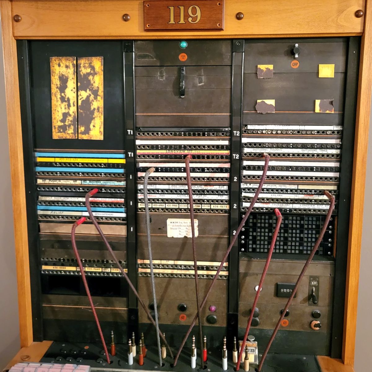 Glamorous Estate Sale in Longview! starts on 10/10/2025