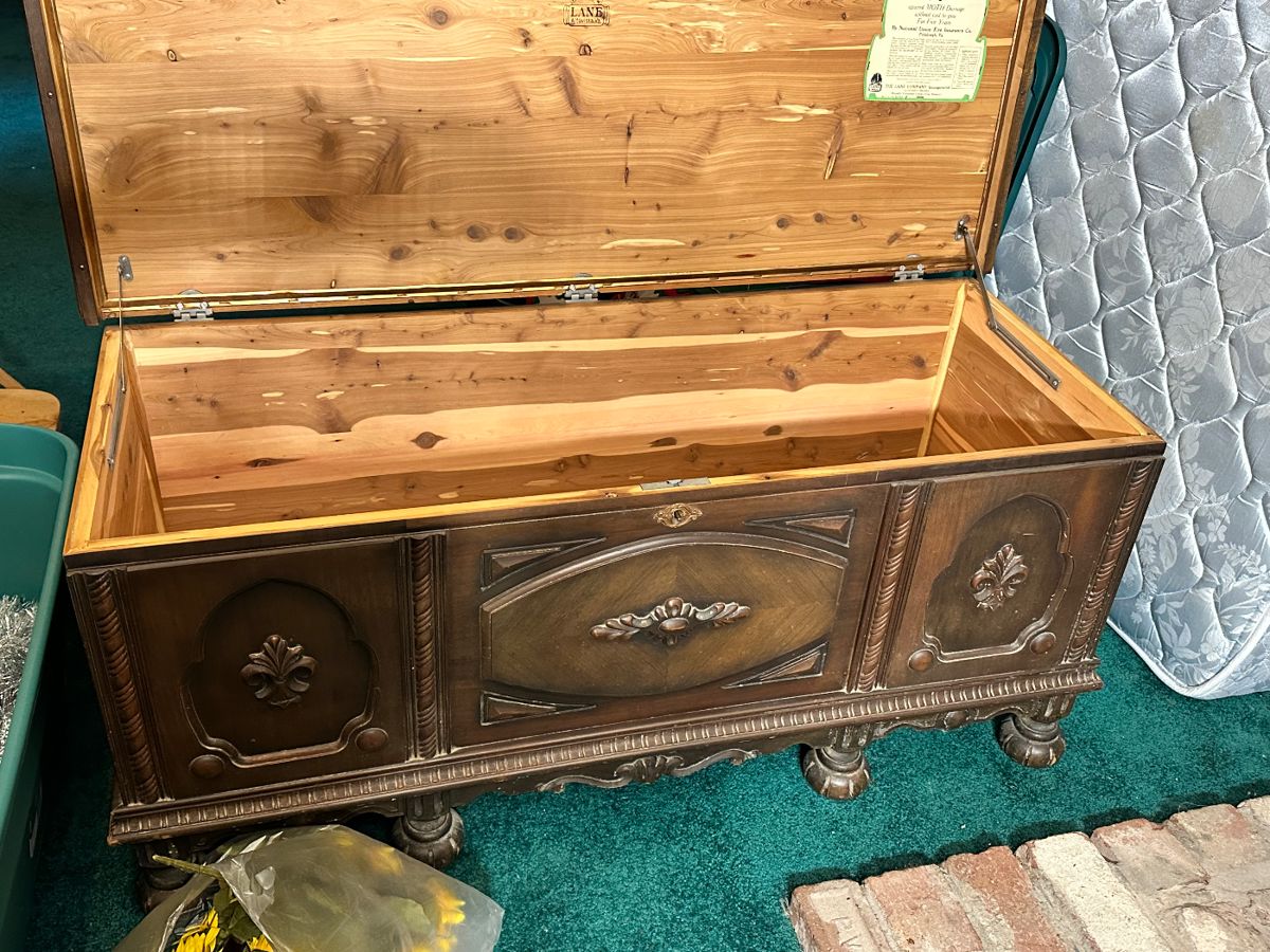 Littleton Ma estate sale starts on 10/11/2025