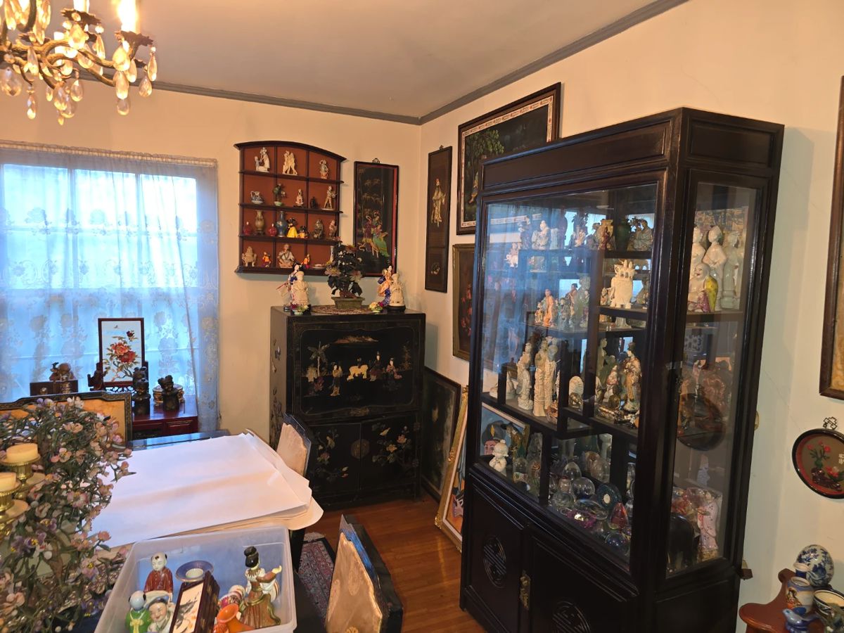 Beverly Hills Hoarder Collector Estate Sale... starts on 10/31/2025