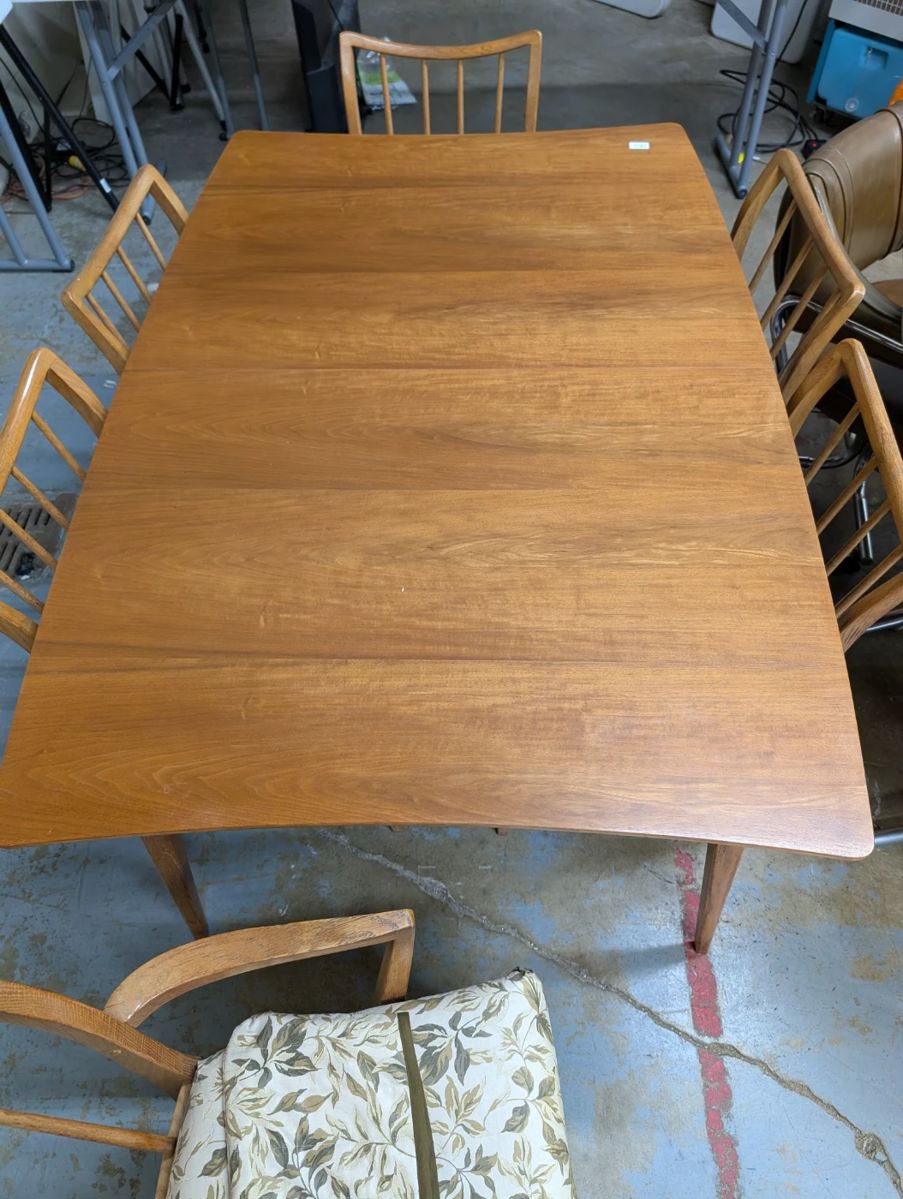 Dempsey Auctions MCM Dining set, Sterling... starts on 10/16/2025