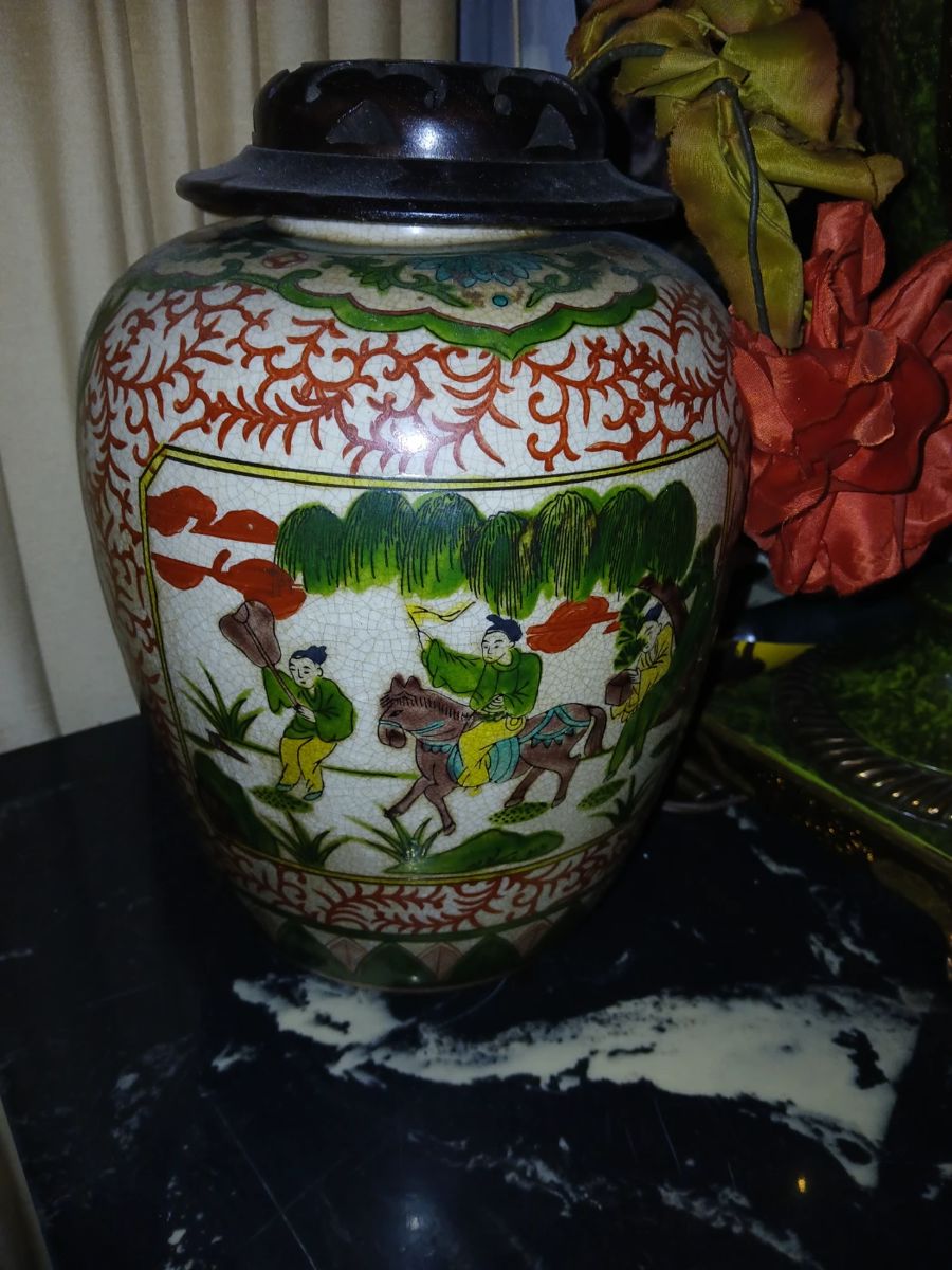 SUNDAY 50% OFF MIDTOWN VINTAGE JAMMED PACKED !!! starts on 10/24/2025