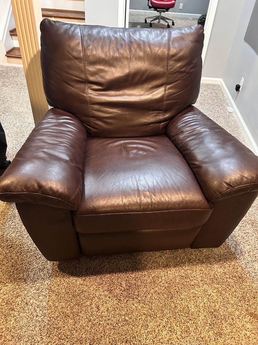 Windham Estate Sale in Louisville, KY starts on 10/24/2025