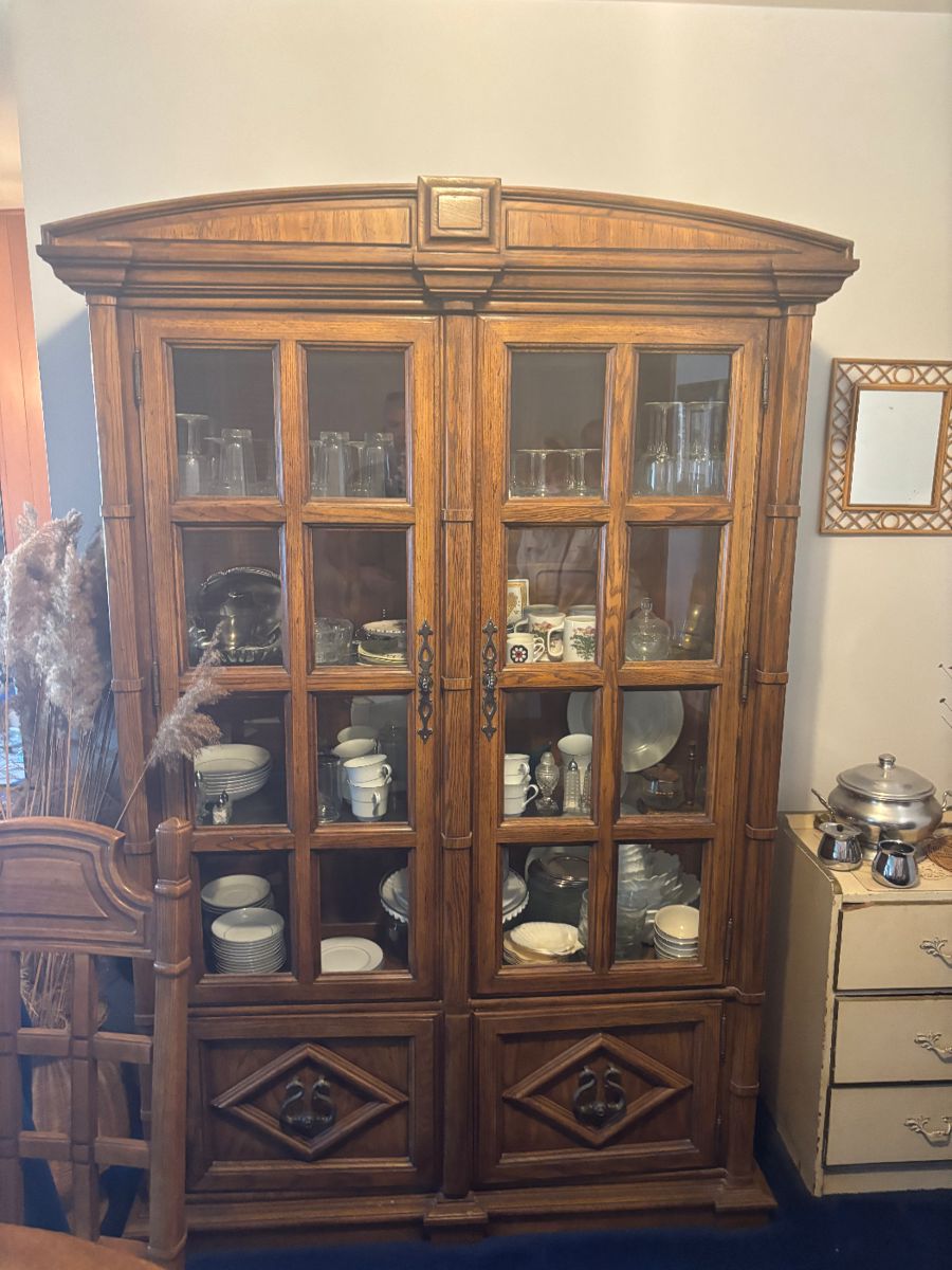 A1 Highland VINTAGE TIME MACHINE Furniture... starts on 10/31/2025