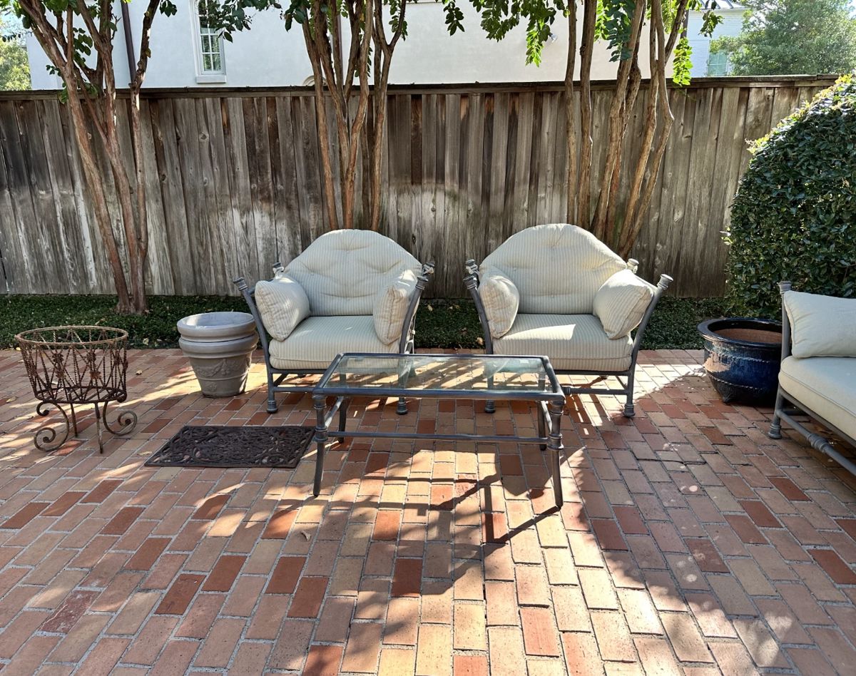 JEFF HAMLIN HIGHLAND PARK ESTATE SALE starts on 10/24/2025