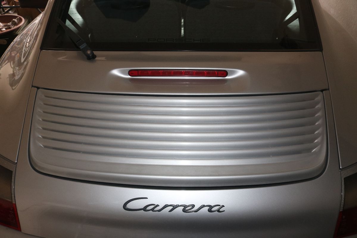 Estate sale with Porsche in Lubbock, TX starts on 10/30/2025