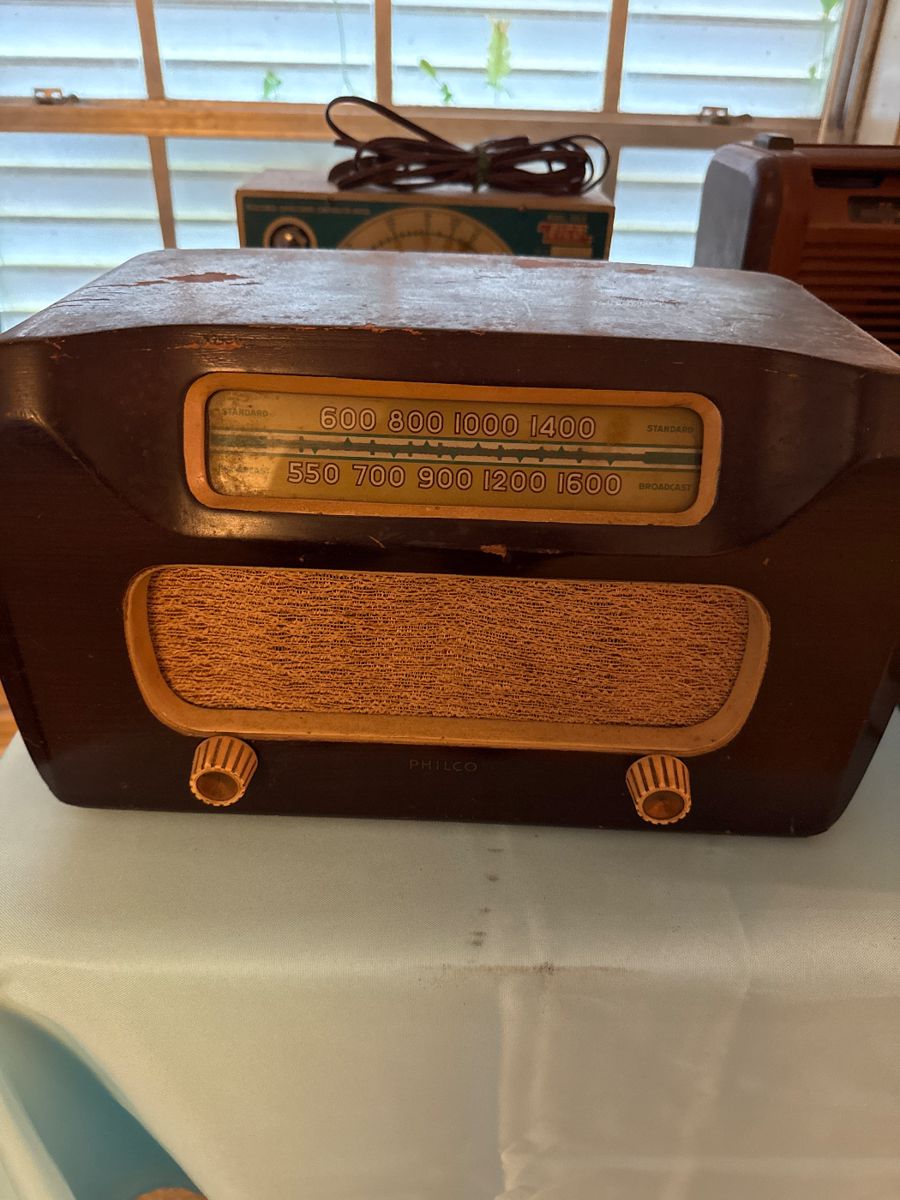 Calling All Ham Radio Operators, Vintage... starts on 11/6/2025