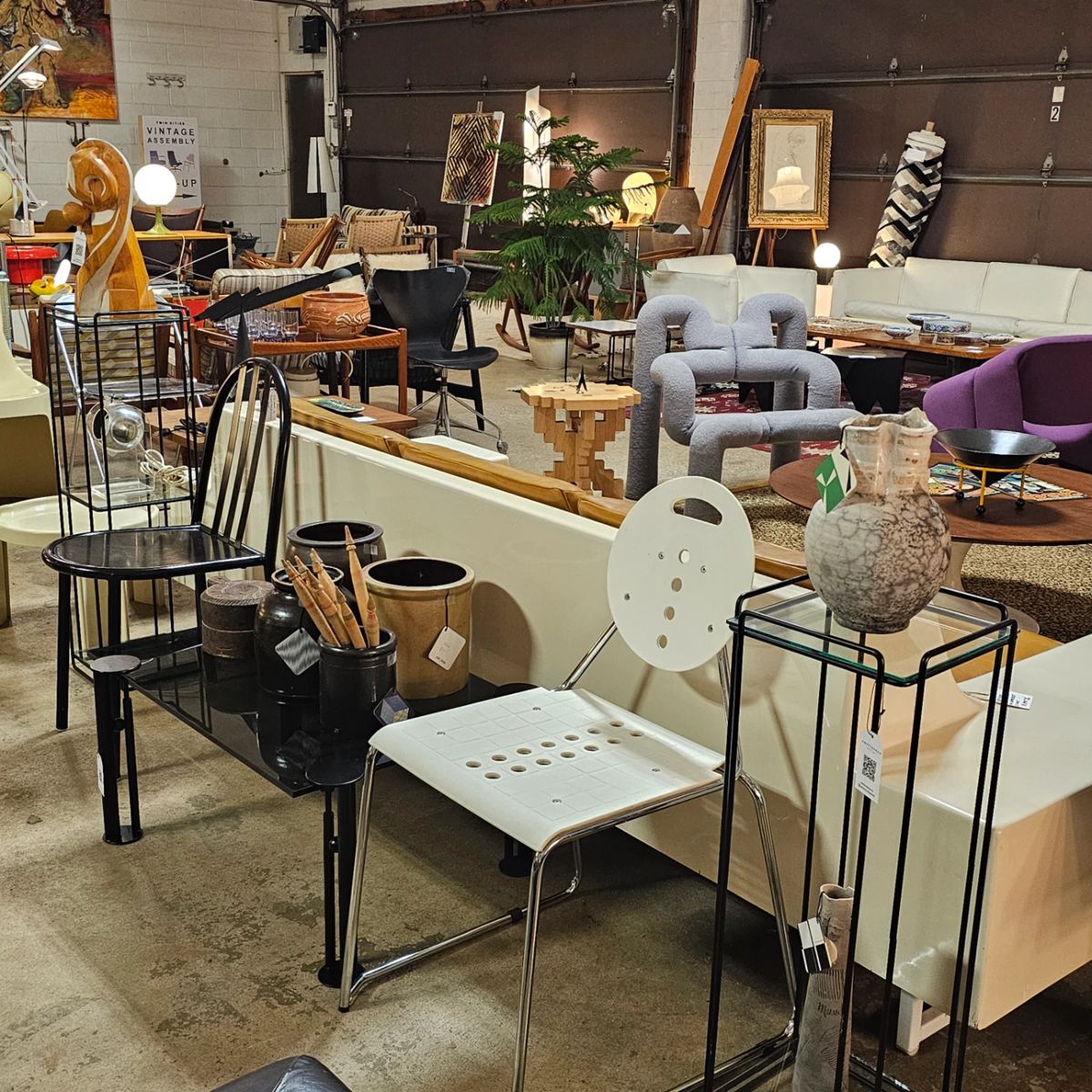 Collector estate sale OFFER/DISCOUNT DAY starts on 11/1/2025