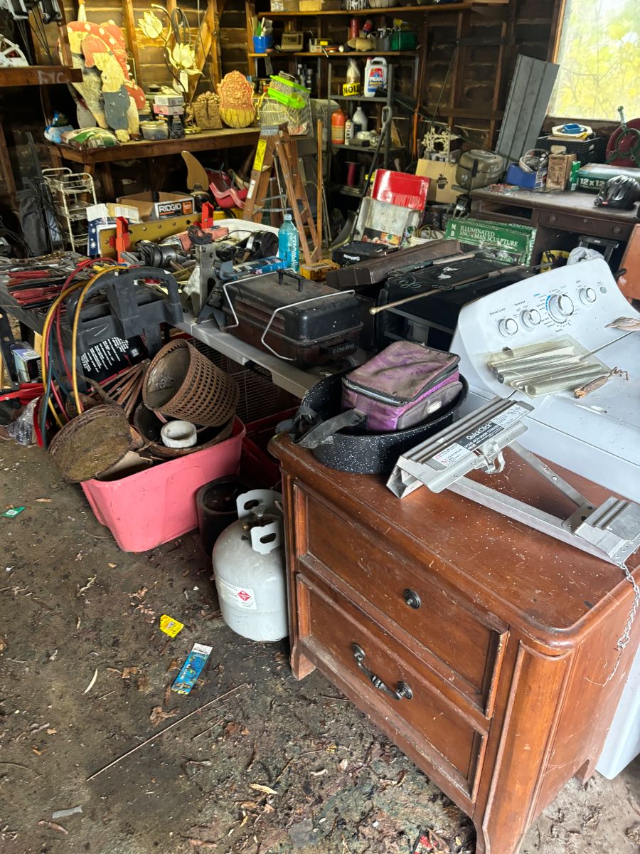 Eastpointe Diggers Estate Sale starts on 11/1/2025