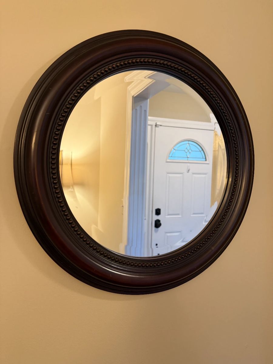 ESM ~ South Columbia Moving Sale starts on 10/30/2025