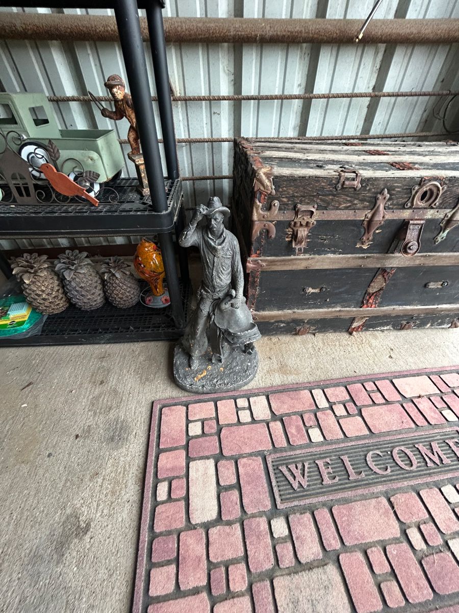25% off Friday Cherished Memories in Covington, TX starts on 10/30/2025