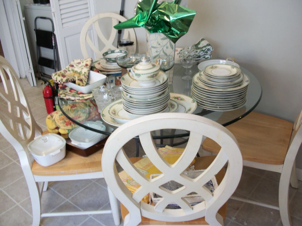 DEB-BEE ESTATE SALE IN SPRING LAKE NJ starts on 11/14/2025