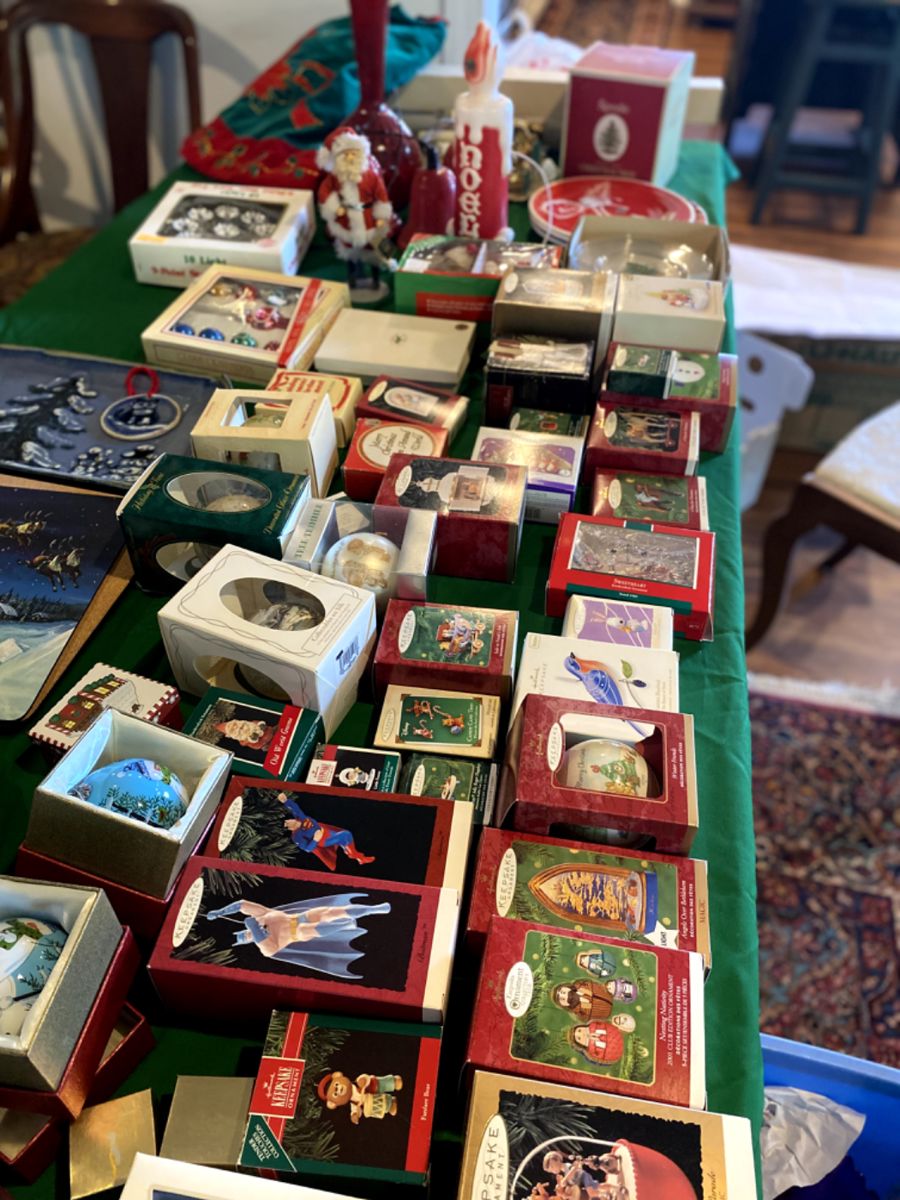 EBay,consignment collections closing sale starts on 11/15/2025